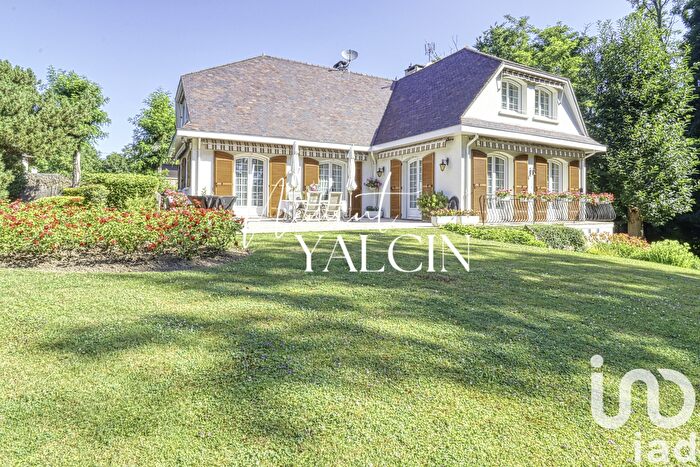 Maison à vendre - Saint-Brice-sous-Forêt, Rougemonts - 8 pièces - 5 chambres