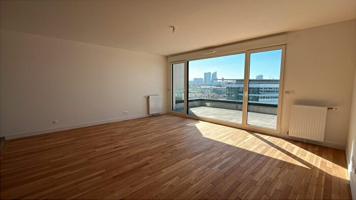 Colombes, Charles de Gaulle : Appartement 4 pièces à louer