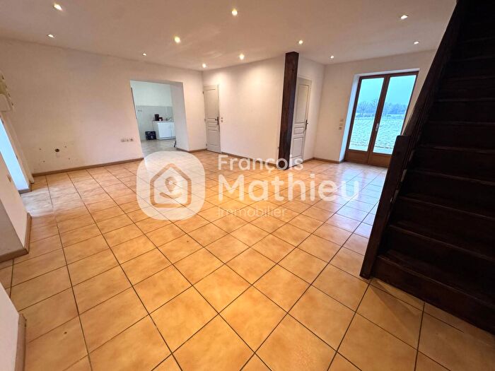 Maison à louer - Birieux - 3 pièces - 2 chambres