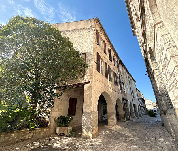 Maison 7 pièces à vendre à Montpezat-de-Quercy