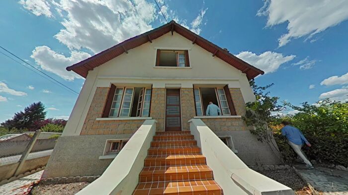 Maison 5 pièces à vendre à La Guerche-sur-l'Aubois