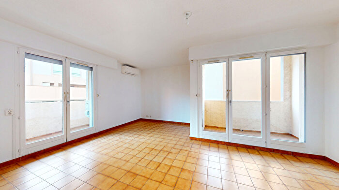 Appartement à vendre - Saint-Raphaël, Centre-ville - 2 pièces - 1 chambre