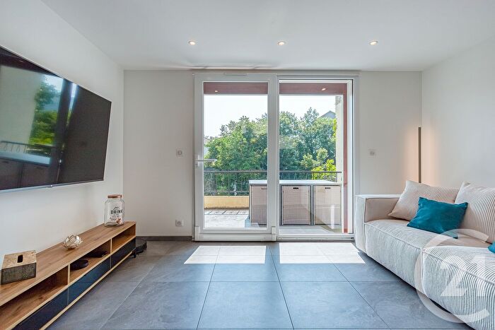 Appartement à vendre - Rumilly, Centre-ville - 3 pièces - 2 chambres