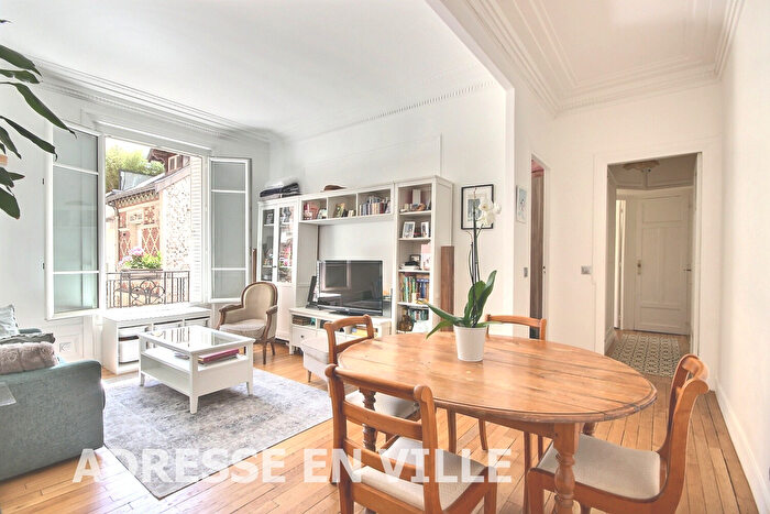 Levallois-Perret, Henri Barbusse : Appartement 3 pièces à vendre
