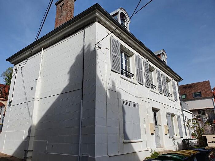 Appartement à louer - Villennes-sur-Seine - 2 pièces - 1 chambre