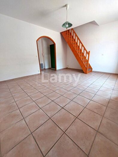 Appartement à louer - Les Dourbes, Digne-les-Bains - 5 pièces