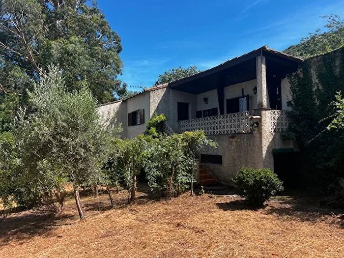 Le Bosc : Maison 3 pièces à vendre
