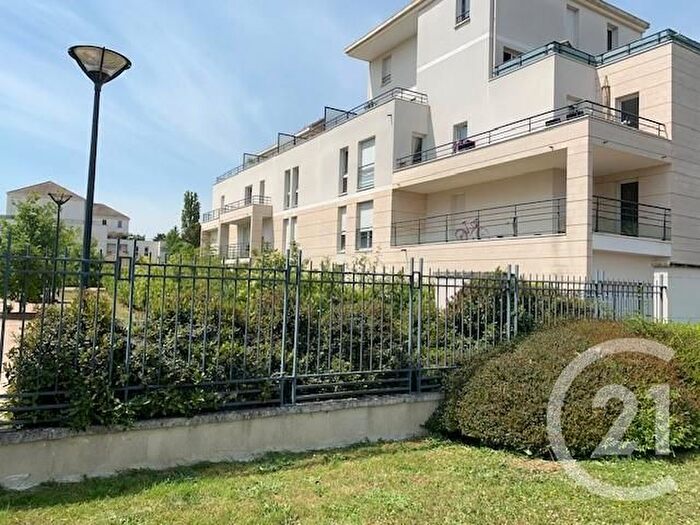Appartement à louer - Montigny-le-Bretonneux, Le Village - 1 pièce