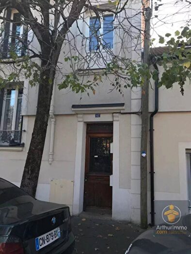 Appartement à louer - Plain Champs-Clos Roger-Noue Brossard, Chelles - 2 pièces - 1 chambre