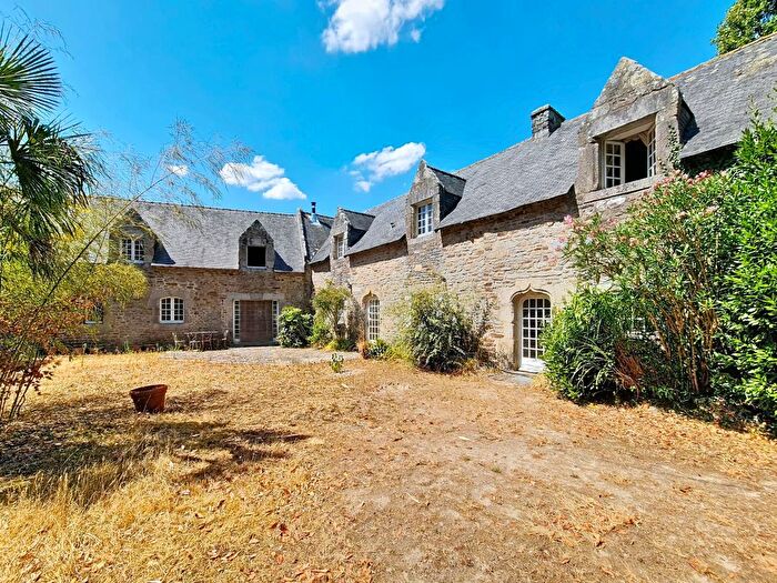 Quéven - Maison 9 pièces à vendre