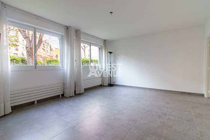 Appartement 3 pièces à Issy-les-Moulineaux, Les Iles, La Ferme, à vendre