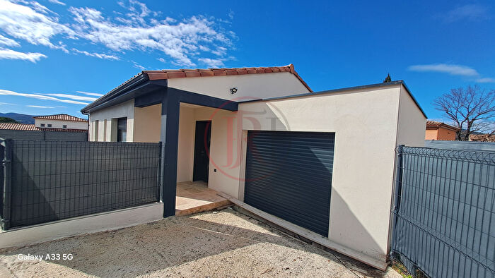 Maison 4 pièces à vendre - Saint-Julien-les-Rosiers