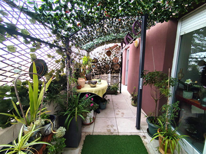 Appartement à vendre - Nîmes, Jean Jaurès - 2 pièces - 1 chambre