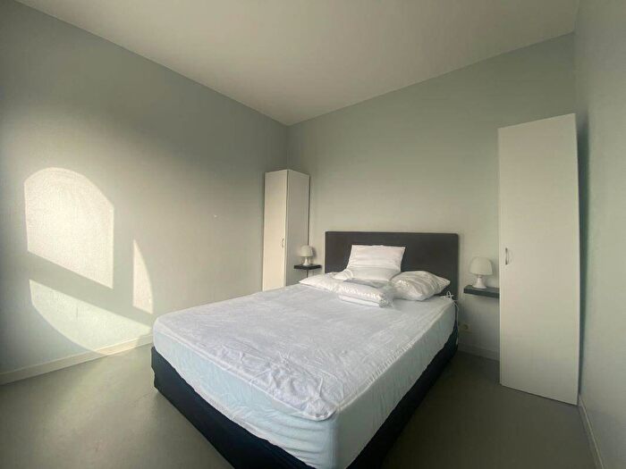 Appartement à louer - Le Hameau, Pau - 2 pièces - 1 chambre