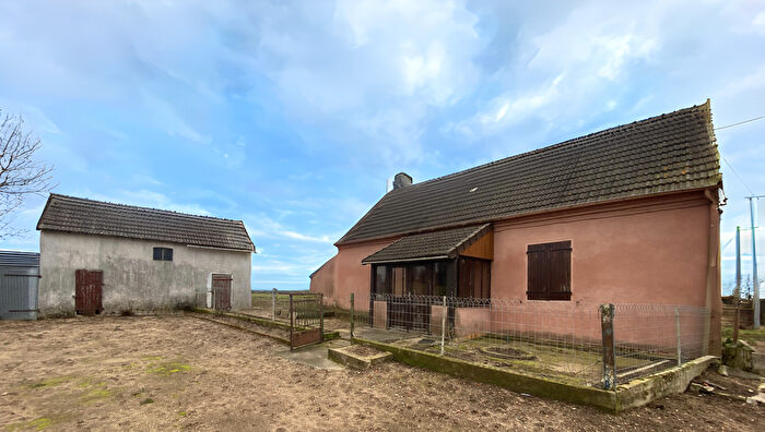 Maison à vendre - Montambert - 3 pièces - 2 chambres