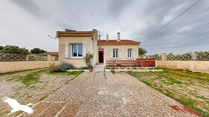 Maison à vendre - La Fare-les-Oliviers - 4 pièces - 3 chambres