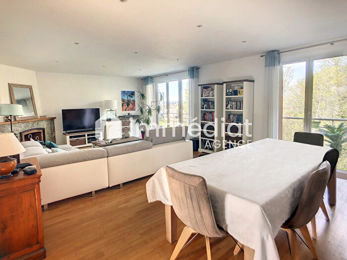 Appartement 5 pièces à Bougival, à vendre