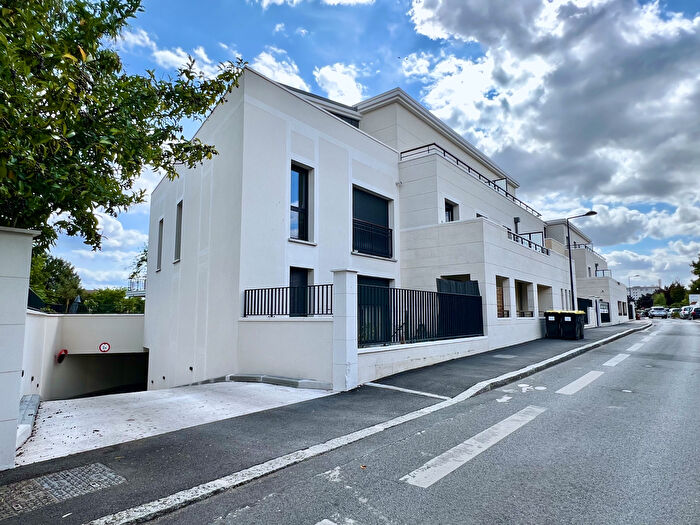 Appartement à vendre - Orléans, Saint-Marc, Faubourg Bourgogne - 4 pièces - 3 chambres