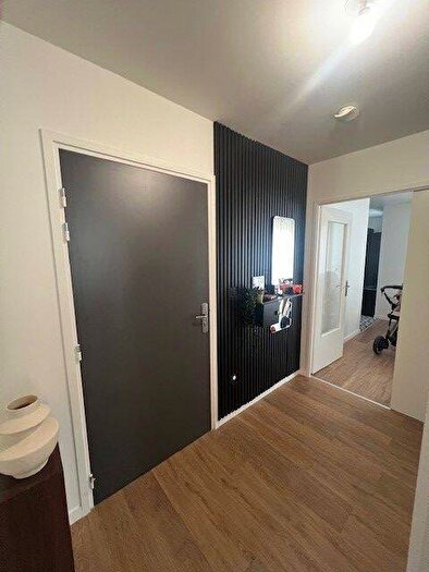 Appartement à louer - Frances-Copistes, Montigny-lès-Cormeilles - 3 pièces - 2 chambres