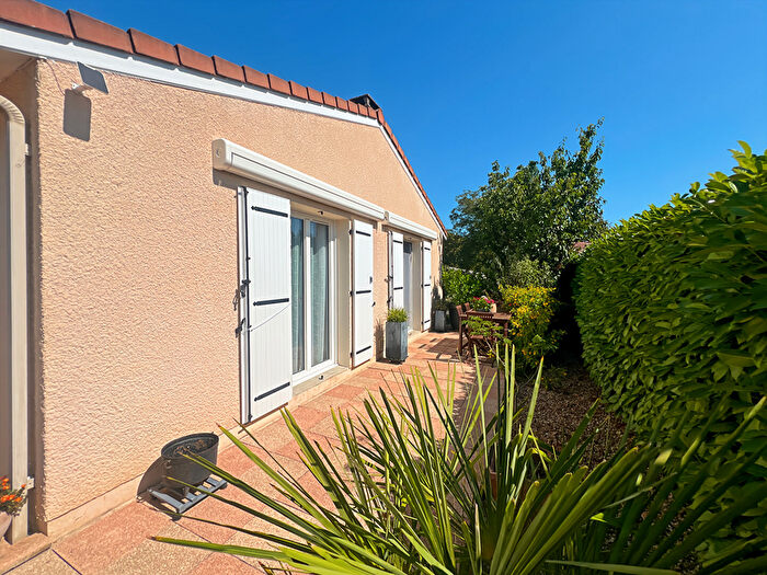 Maison à vendre - Saint-Denis-de-Pile - 4 pièces - 3 chambres