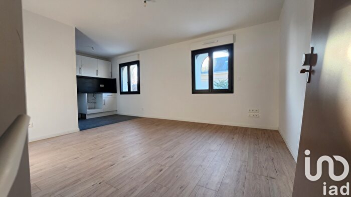 Appartement à vendre - Étampes, Centre-Ville - 3 pièces - 2 chambres