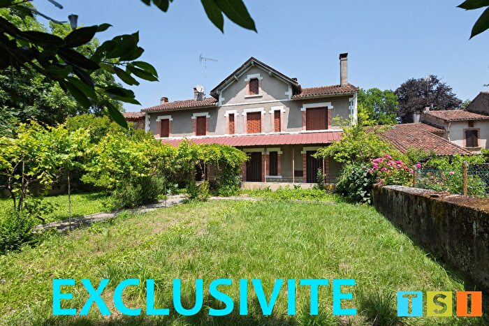 Maison à vendre - Daumazan-sur-Arize - 8 pièces - 5 chambres