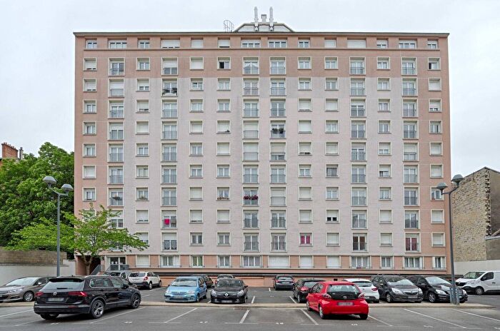 Appartement à louer - Centre Ville Est, Ivry-sur-Seine - 3 pièces - 2 chambres