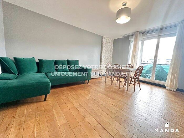 Évry-Courcouronnes : Appartement 4 pièces à louer