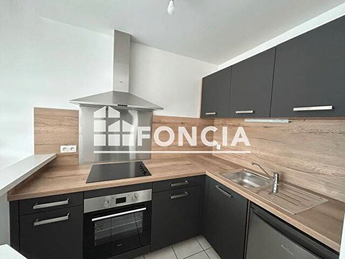 Appartement à louer - Sud Est, Perros-Guirec - 2 pièces - 1 chambre