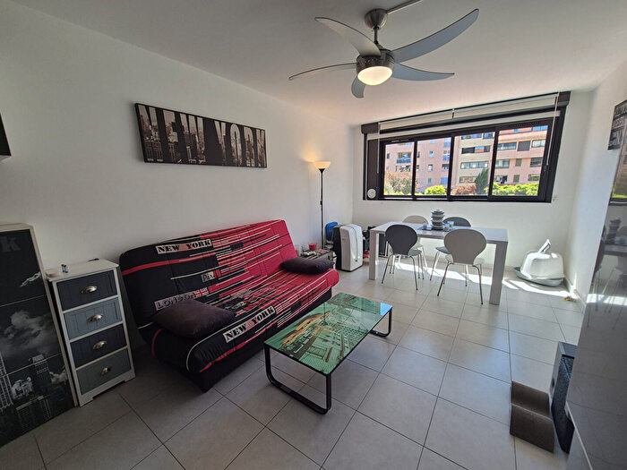 Appartement 1 pièce à Fréjus, Villeneuve, à vendre