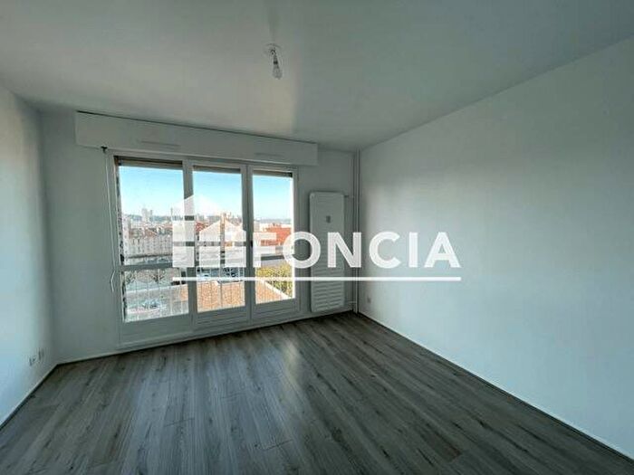 Appartement à louer - Saurupt-Clémenceau, Nancy - 2 pièces - 1 chambre