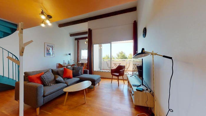 Appartement 6 pièces à louer à Jas de Bouffan, Aix-en-Provence