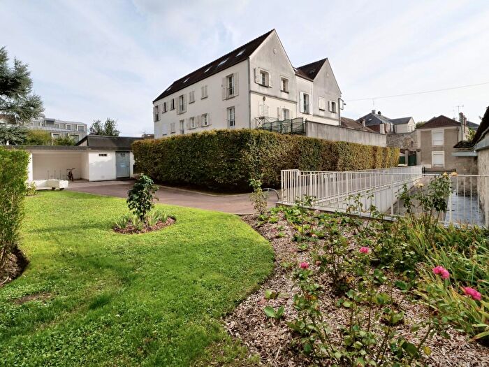 Appartement à vendre - Fontainebleau, France, Joffre - 1 pièce