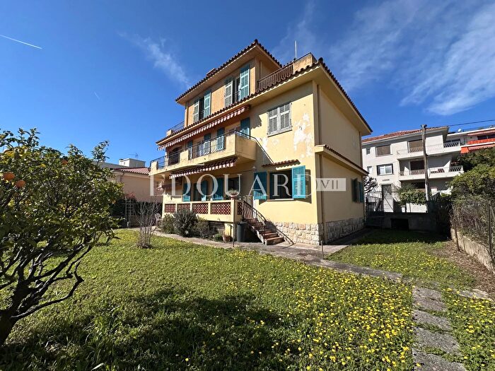 Maison à vendre - Roquebrune-Cap-Martin, Cap Martin, Dragonnière - 11 pièces - 7 chambres