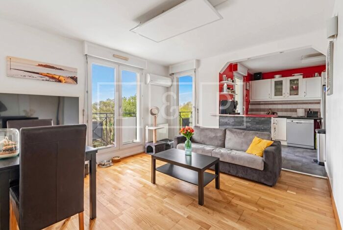 Appartement 3 pièces à Issy-les-Moulineaux, Les Iles, La Ferme, à vendre