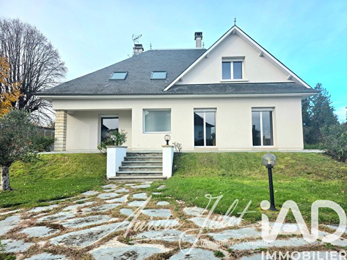 Maison à vendre - Les Abrets - 6 pièces - 5 chambres