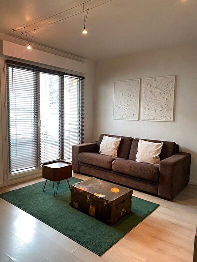 Appartement 1 pièce à Émerainville, à louer
