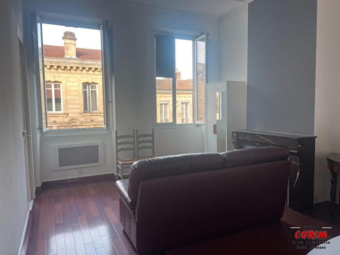 Appartement à louer - Bordeaux, Victoire, Sainte-Eulalie - 1 pièce