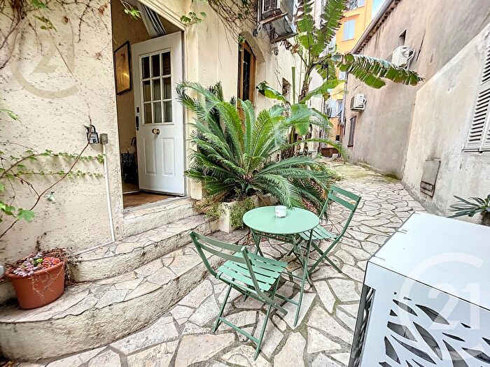 Maisons à vendre et appartements à louer - 1