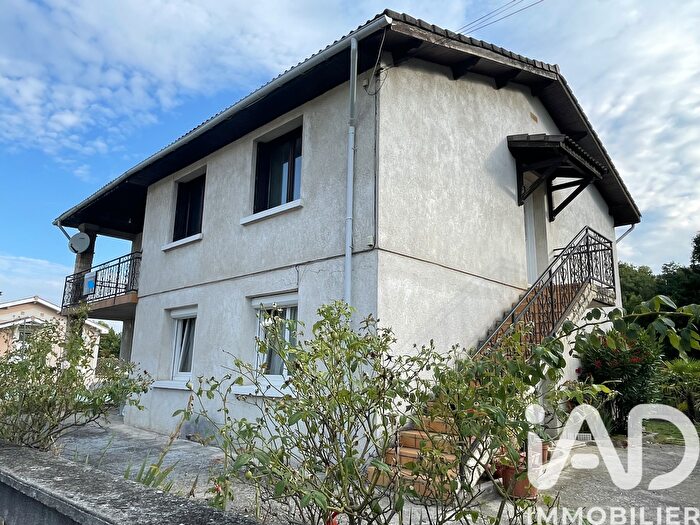 Maison à vendre - Roussillon - 7 pièces - 4 chambres