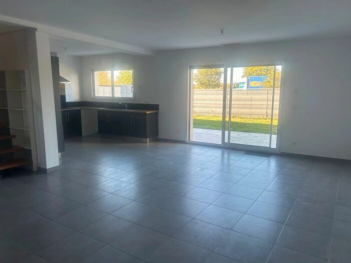 Saint-Sulpice-la-Pointe : Maison 4 pièces à vendre