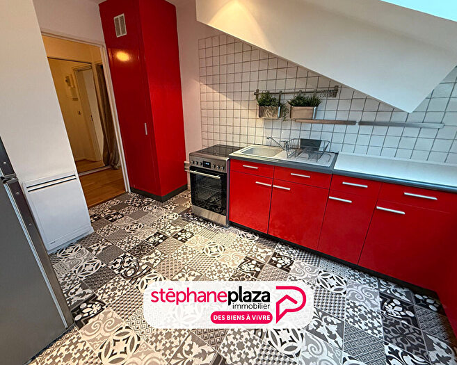 Appartement à louer - Saint-Avold, Centre-ville, Felsberg, Route de DourdHal - 2 pièces - 1 chambre