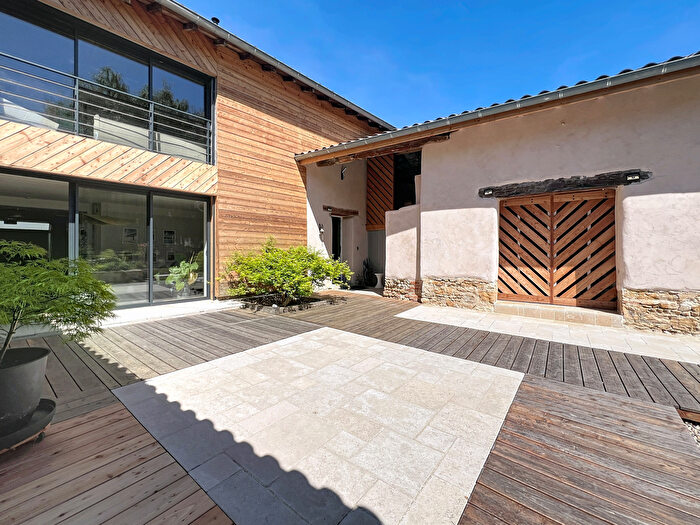 Maison 7 pièces à Fareins, à vendre