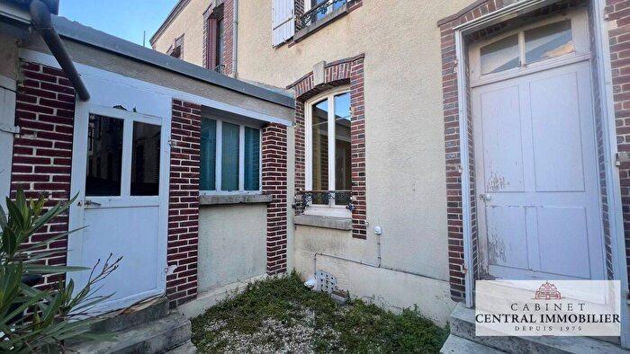 Maison 4 pièces à louer à Romilly sur Seine-Nord Est, Romilly-sur-Seine