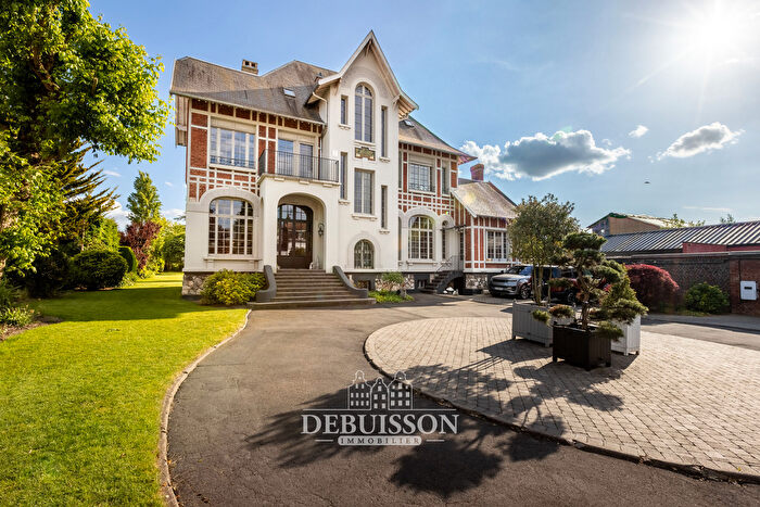 Maison à vendre - Arras, Centre-ville - 10 pièces - 7 chambres