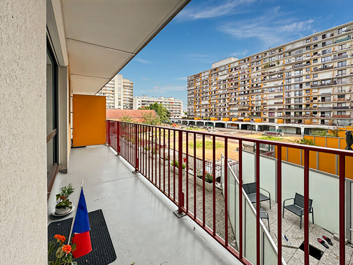 Rosny-sous-Bois, Centre-ville - Appartement 2 pièces à vendre