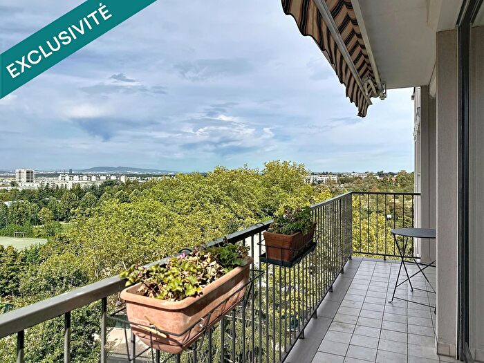 Appartement 4 pièces à Saint-Priest, Bel-Air, à vendre