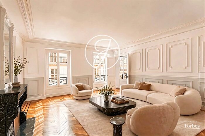Paris 9ème, Grands Boulevards : Appartement 5 pièces à vendre