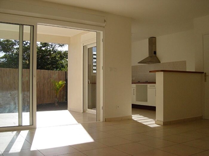 Appartement à vendre - La Possession, Centre-ville, Ravine à Maquet, Ravine des Lataniers - 3 pièces - 2 chambres