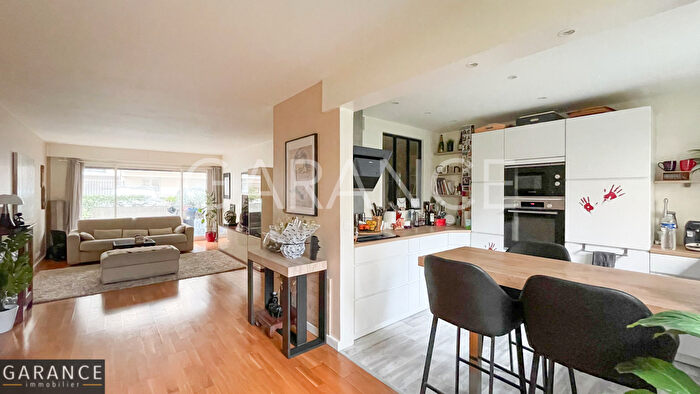 Appartement à vendre - Paris e , Bel-Air, Sud - 3 pièces - 2 chambres